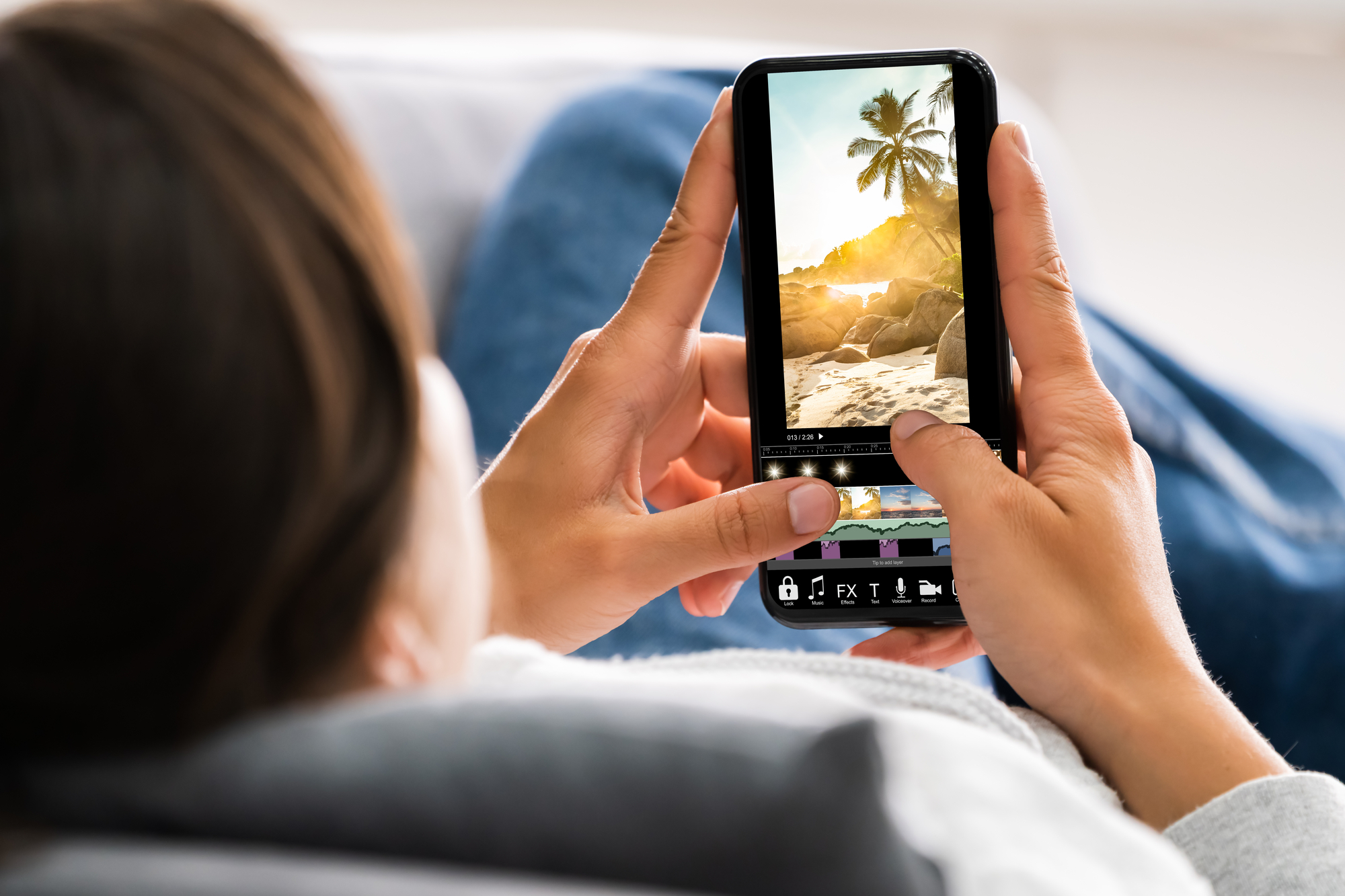 The Ultimate Checklist: How to Choose the Best AI Reels Generator | Veeroll